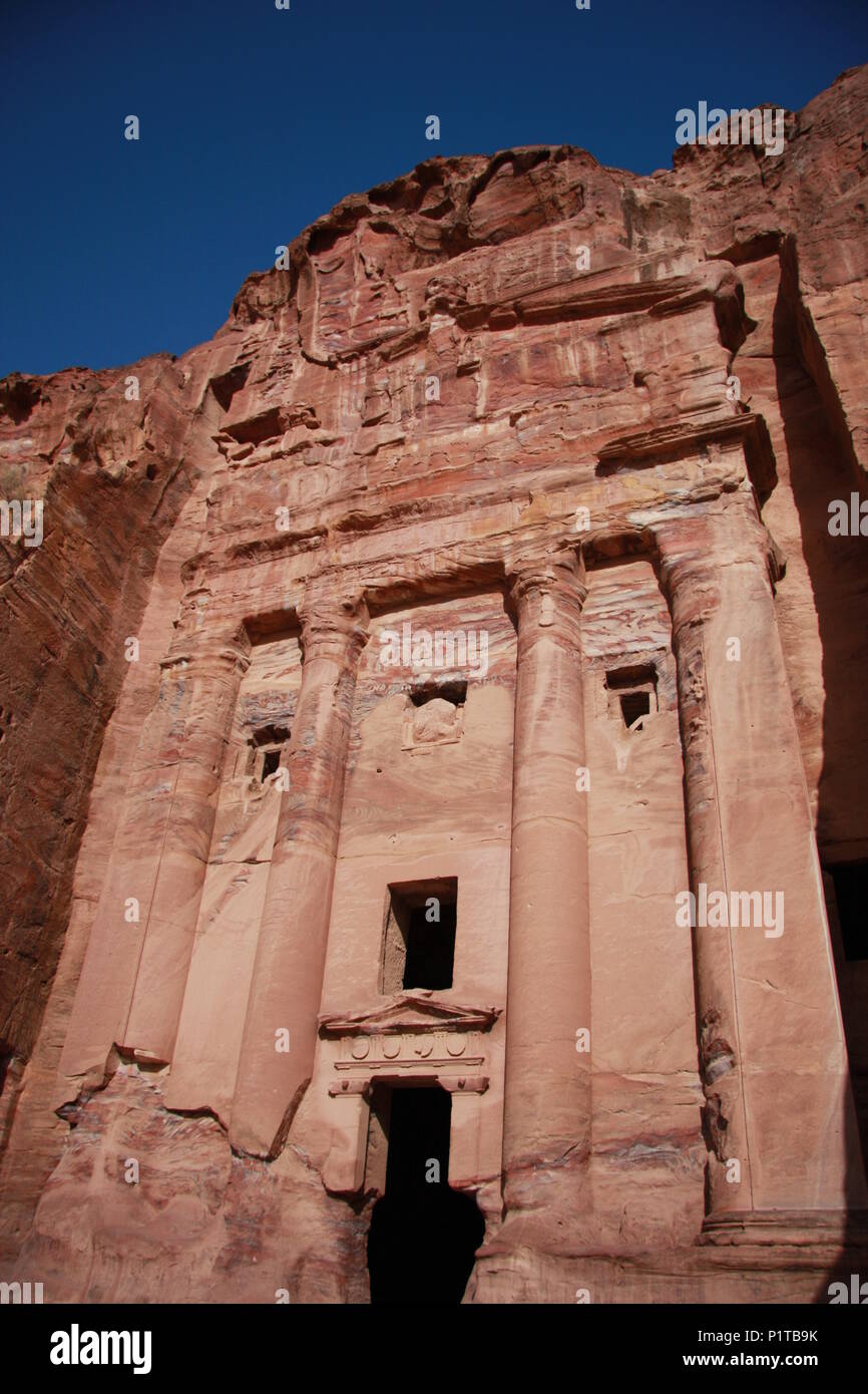 Al batra hi-res stock photography and images - Alamy