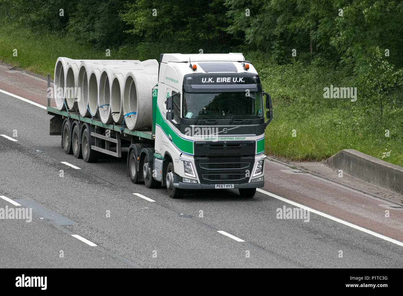 Volvo FH Shipping freight to Ireland, Heavy Haulage trucks on the M6 at ...