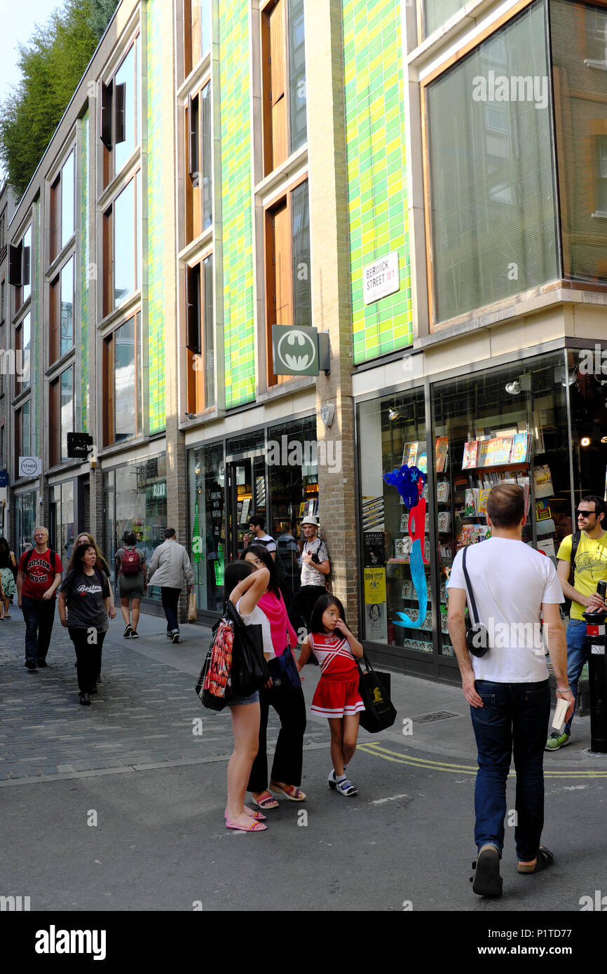 Shops & sightseeing, Berwick Street, Soho, London, England, UK Stock ...