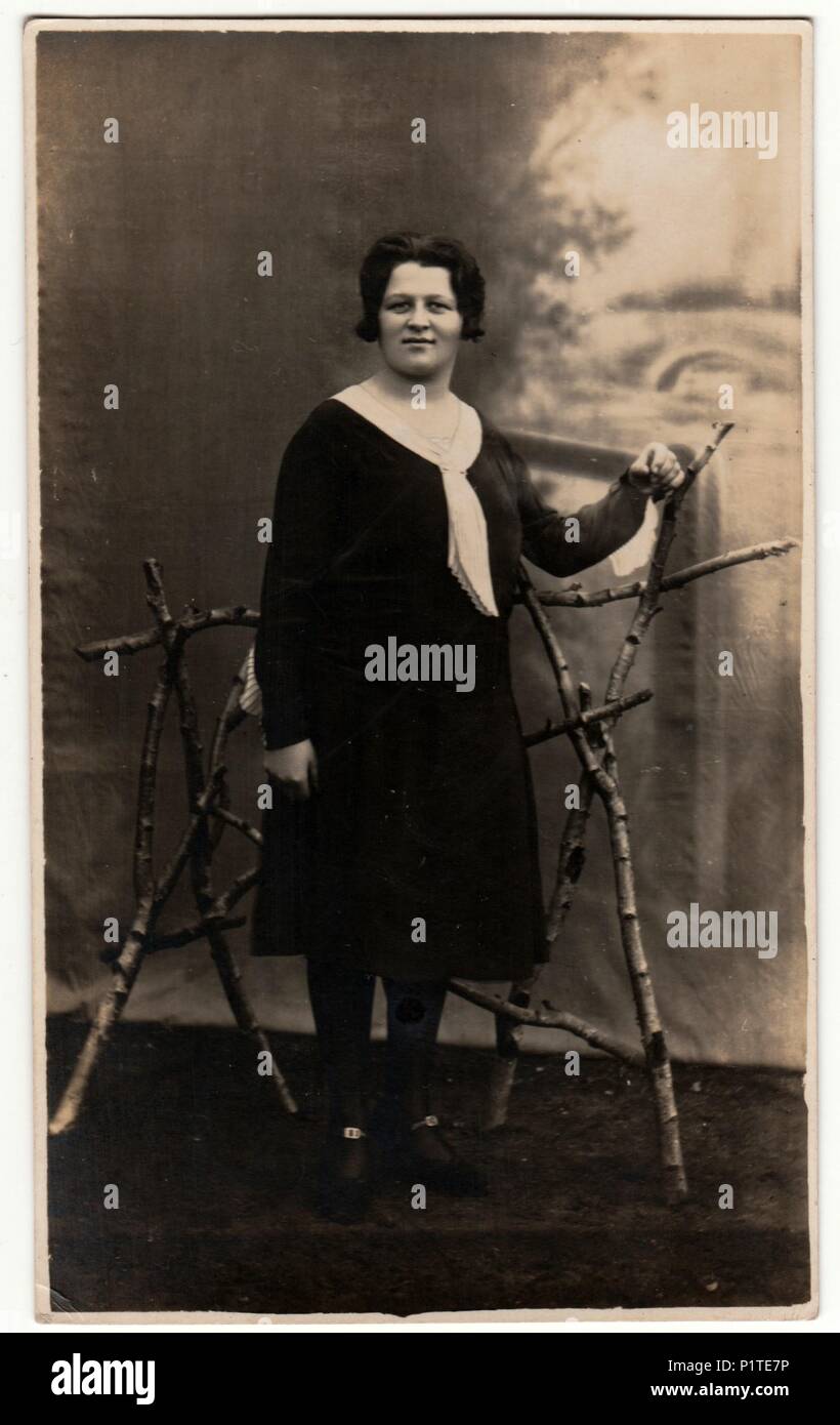 GERMANY - CIRCA 1930s: Vintage photo shows woman in a photography ...