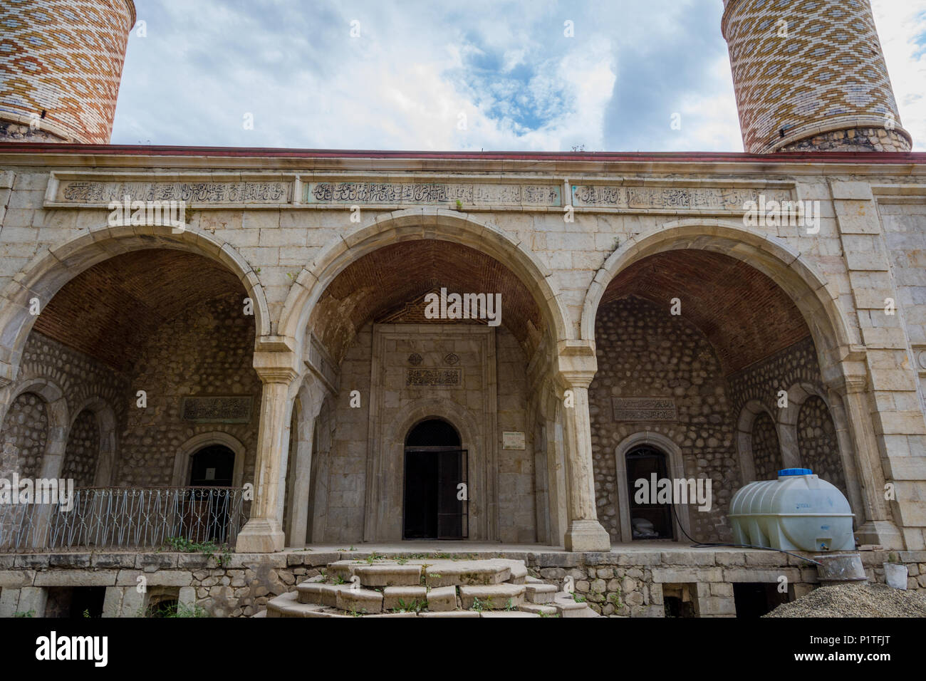Renovation of abandoned iranian mosque in Shushi, Nagorno Karabakh ...