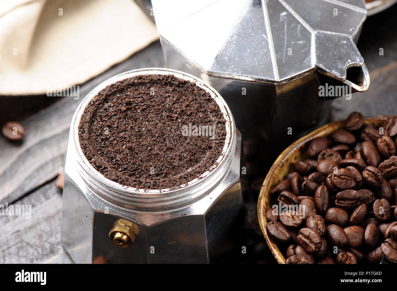 Ground coffee in moka hi-res stock photography and images - Alamy