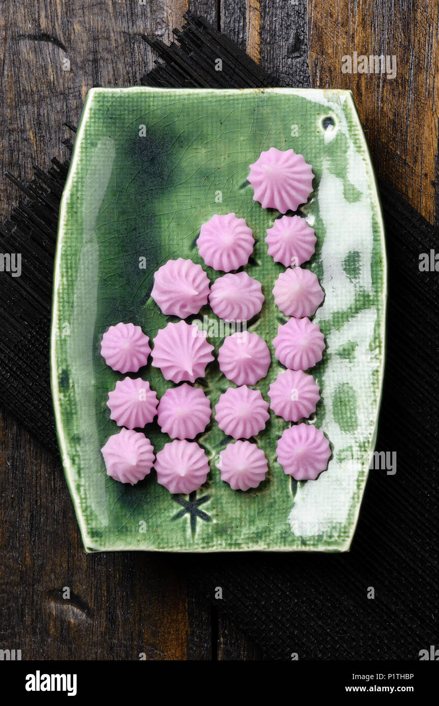 Aalaw or Alua, Thai traditional candy sweet dessert Stock Photo - Alamy