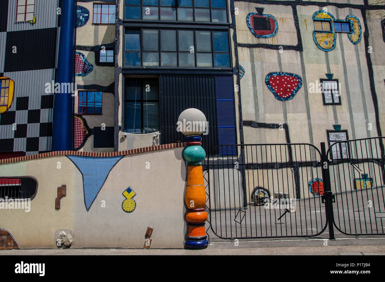 Vienna has to thank Mayor Helmut Zilk for Hundertwasser's having taken ...