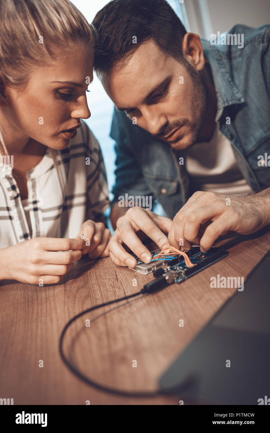 Laptop repair vertical hi-res stock photography and images - Alamy