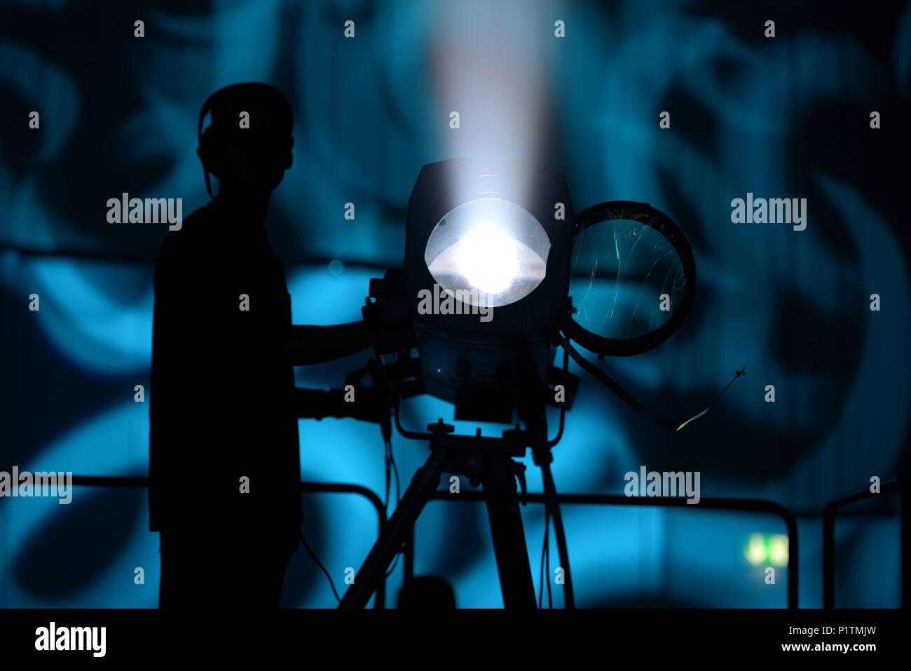 Illuminator hi-res stock photography and images - Alamy