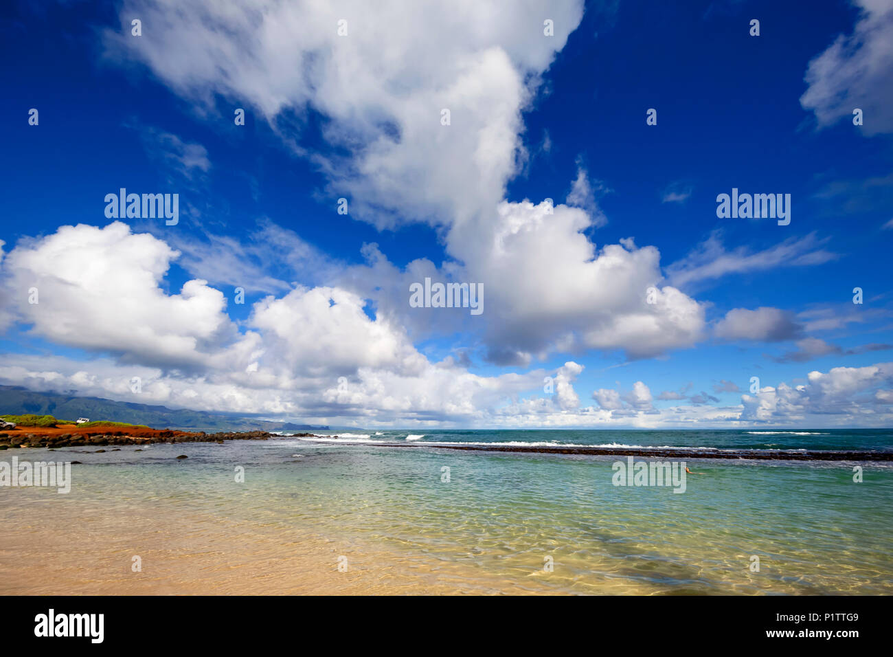Tranquil water inside the reef at Baby Beach, North shore of Maui; Paia ...