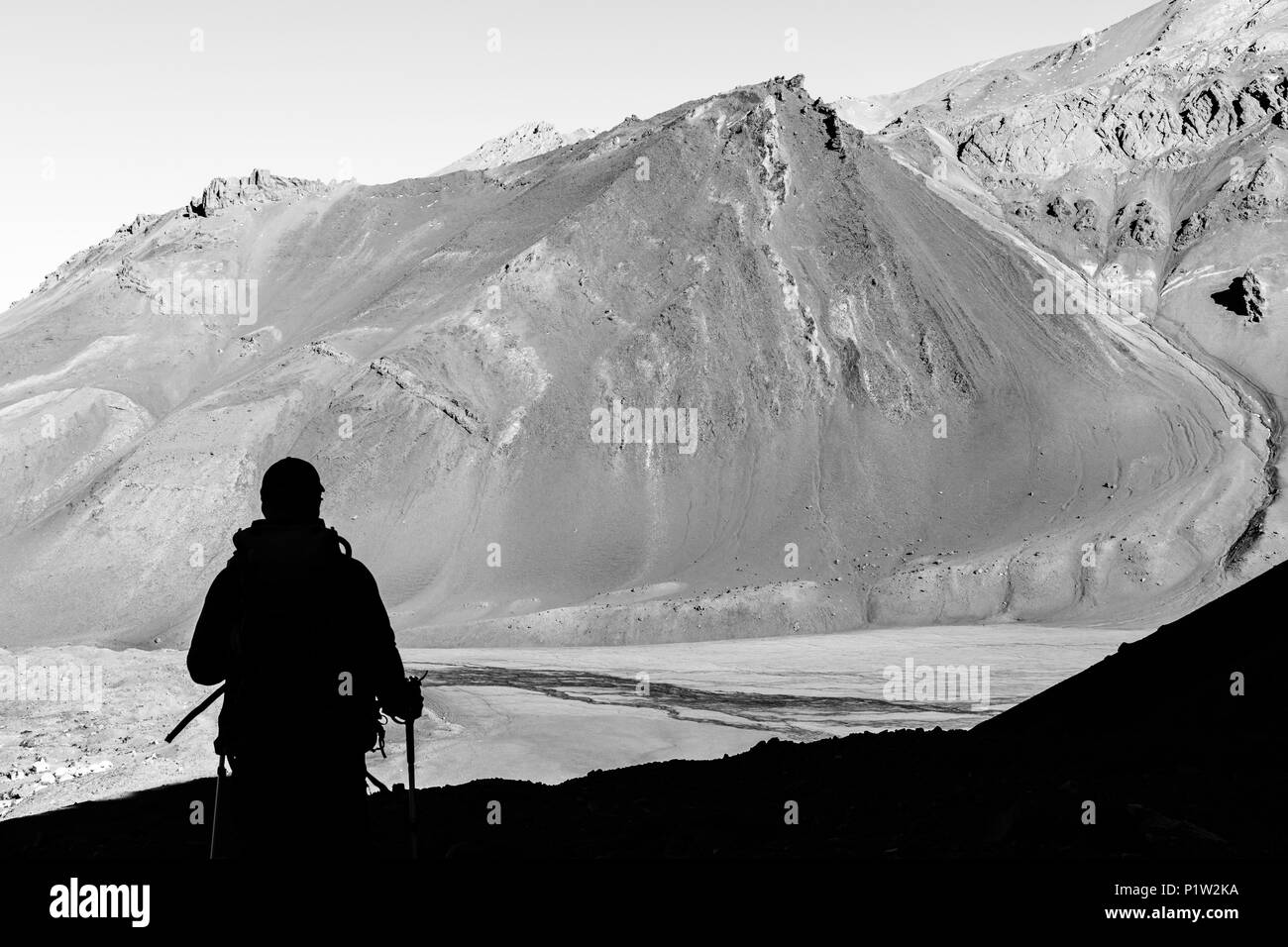 White background silhouette climber hi-res stock photography and images ...