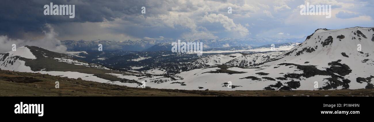Beartooth Pass High Resolution Stock Photography and Images - Alamy