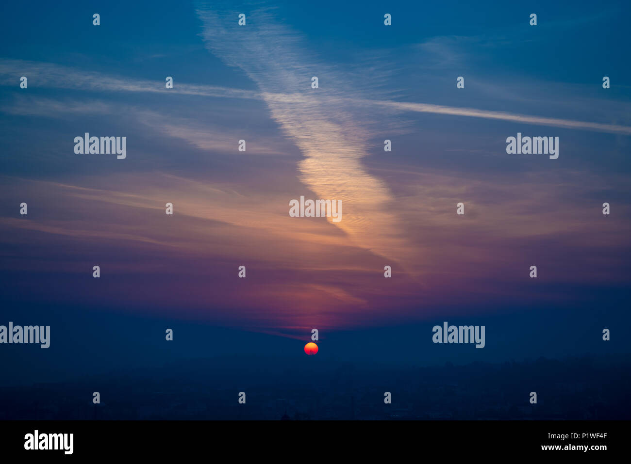 Sunset sky background Stock Photo - Alamy
