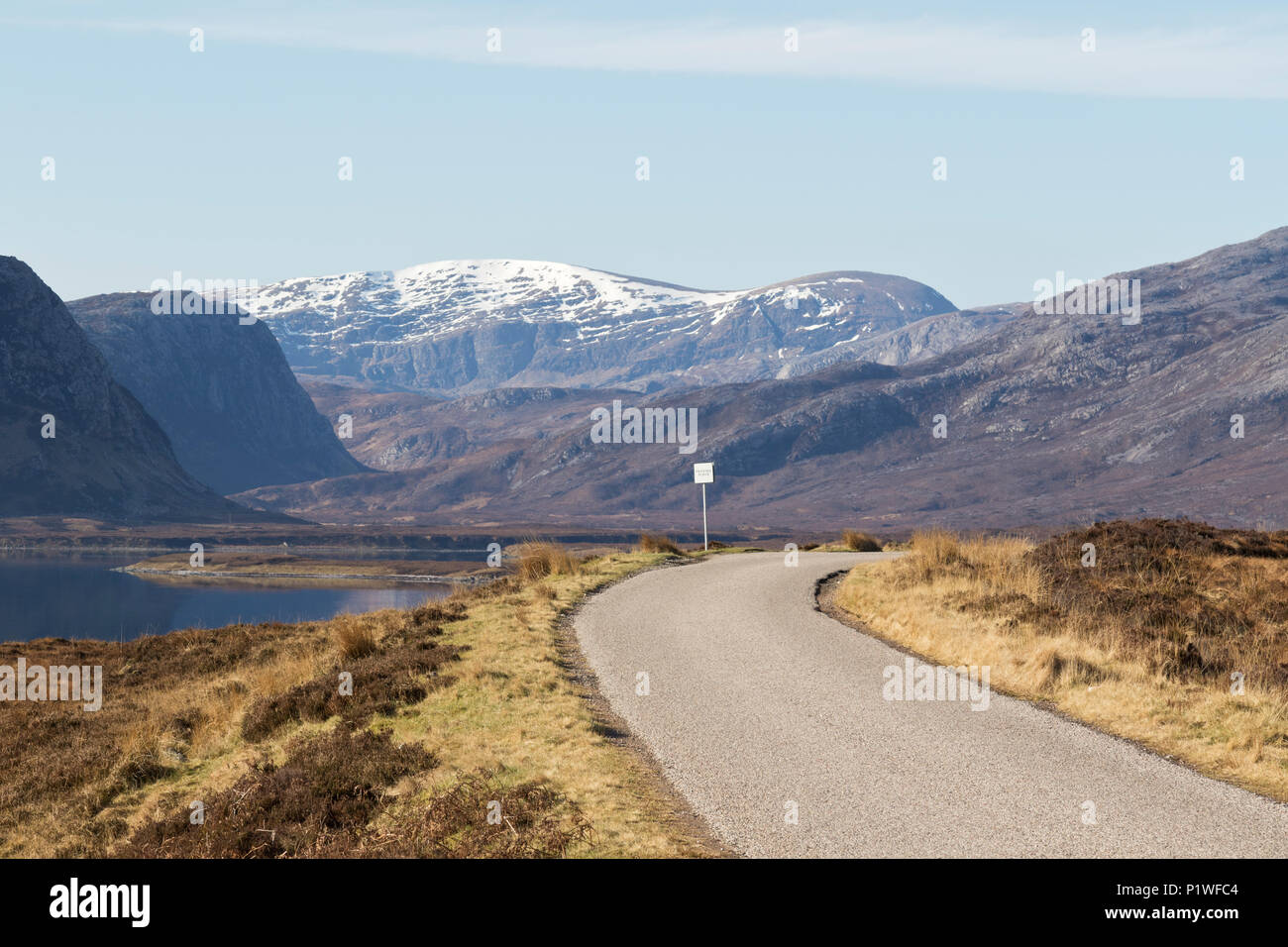 North coast 500 single track road hi-res stock photography and images ...