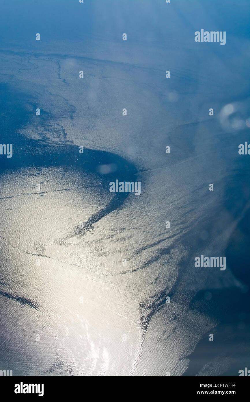 Abstract natural ocean surface wave pattern of Mediterranean sea ...