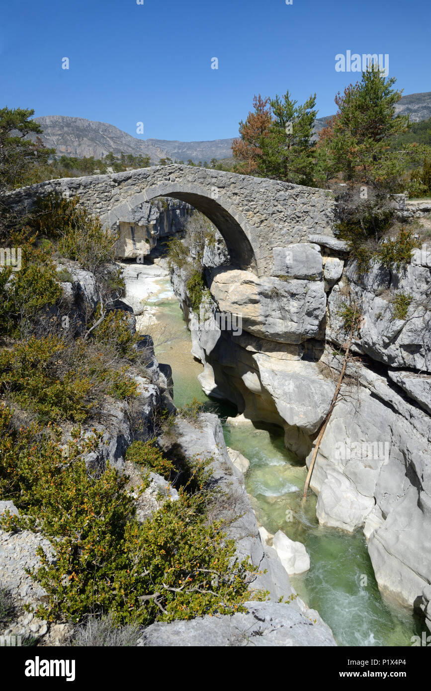 Humpback Bridge High Resolution Stock Photography and Images - Alamy