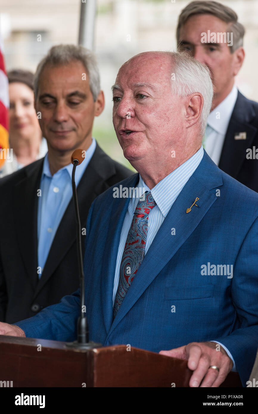 Cook county hospital chicago hi-res stock photography and images - Alamy
