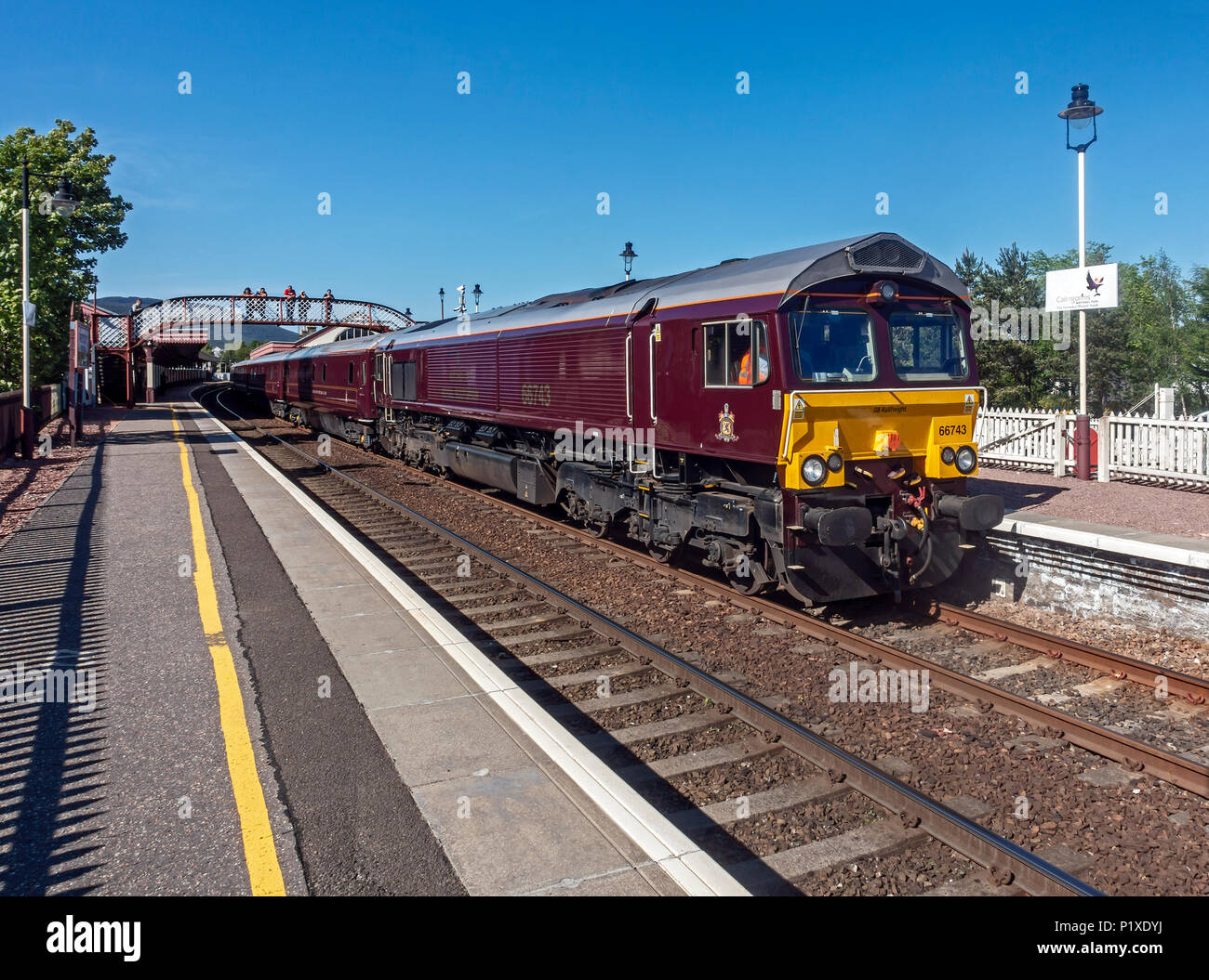 Royal scotland royal train hi-res stock photography and images - Alamy