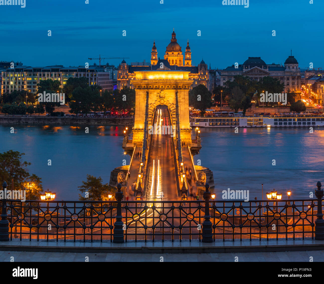 Chain Bridge is a suspension bridge that spans the River Danube between ...