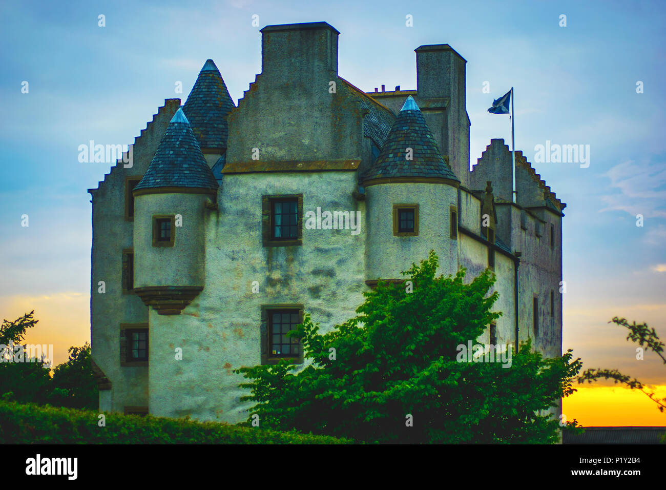traditional Scottish Castle at sunset Fa'side castle at sun down ... traditional Scottish Castle at sunset Fa'side castle at sun down ...