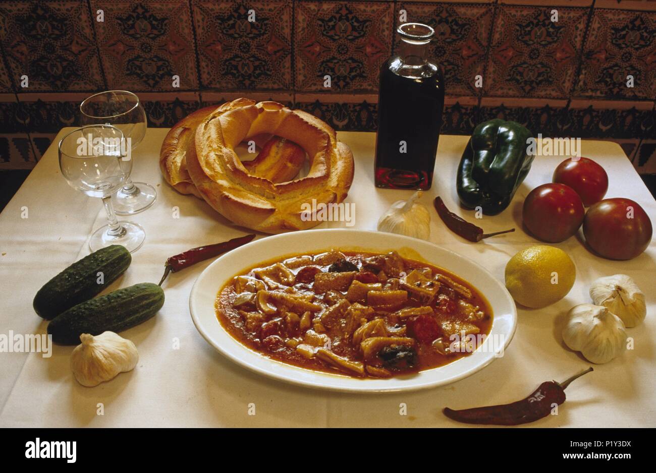 Callos A La Madrilena High Resolution Stock Photography and Images - Alamy