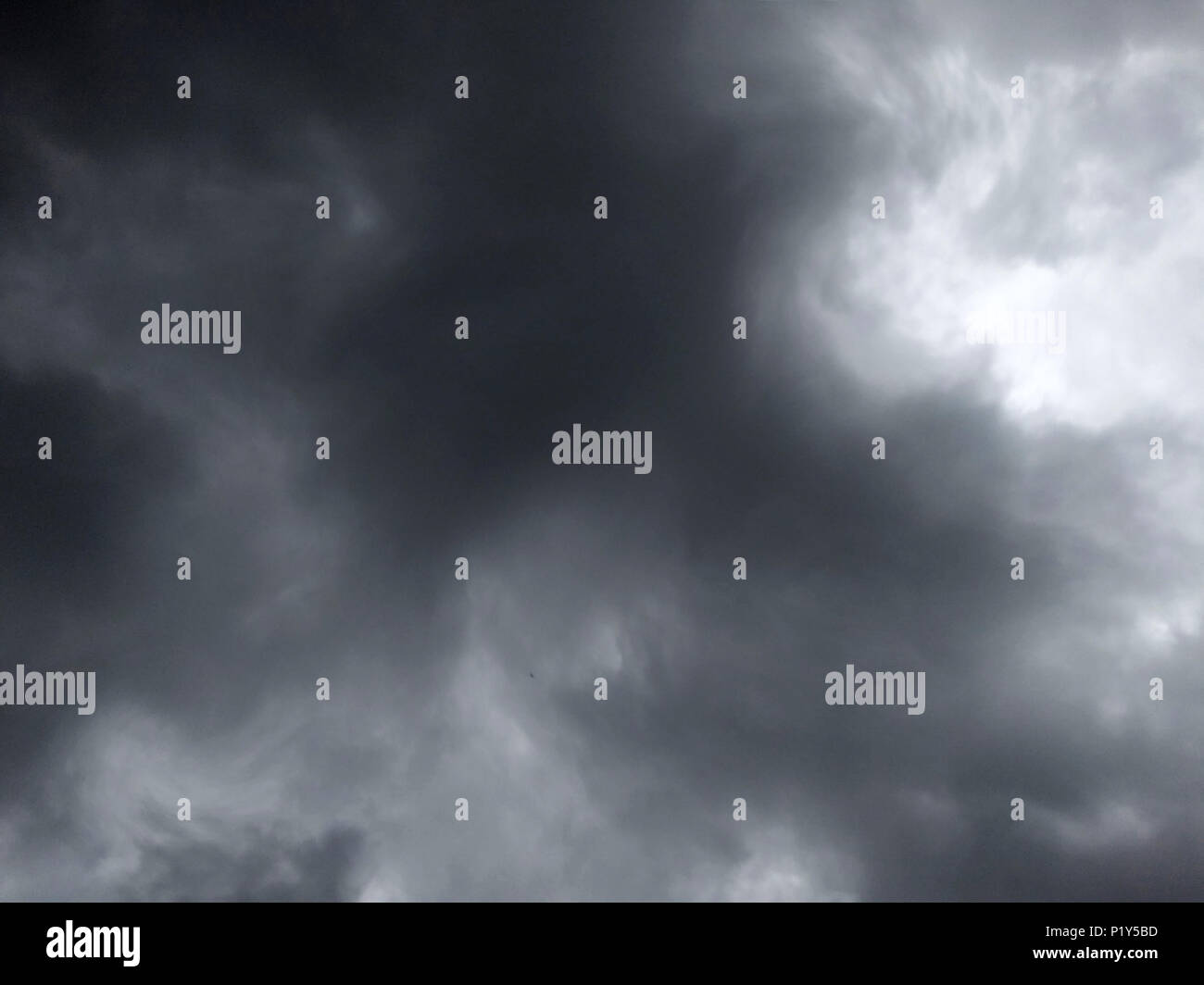 Big thundercloud hi-res stock photography and images - Alamy