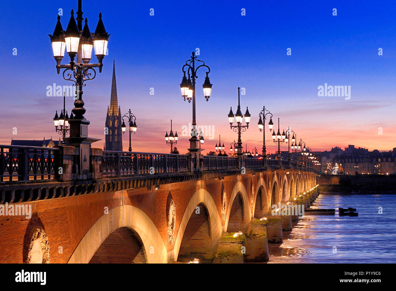 Downtown bordeaux hi-res stock photography and images - Alamy