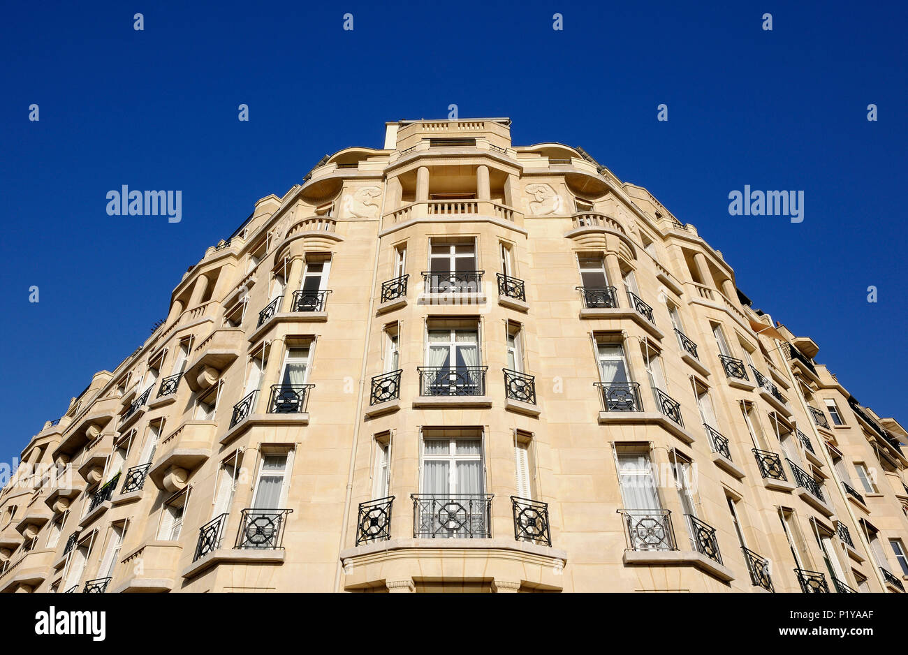France, Paris, Haussmanian building Stock Photo - Alamy