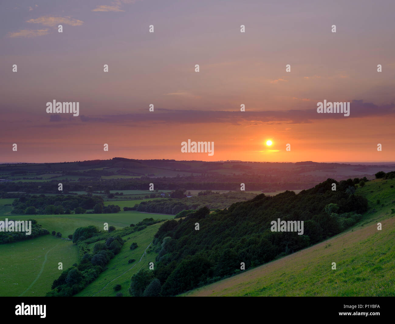 Dramatic and colourful mid-summer sunset over Beacon Hill from Old ...