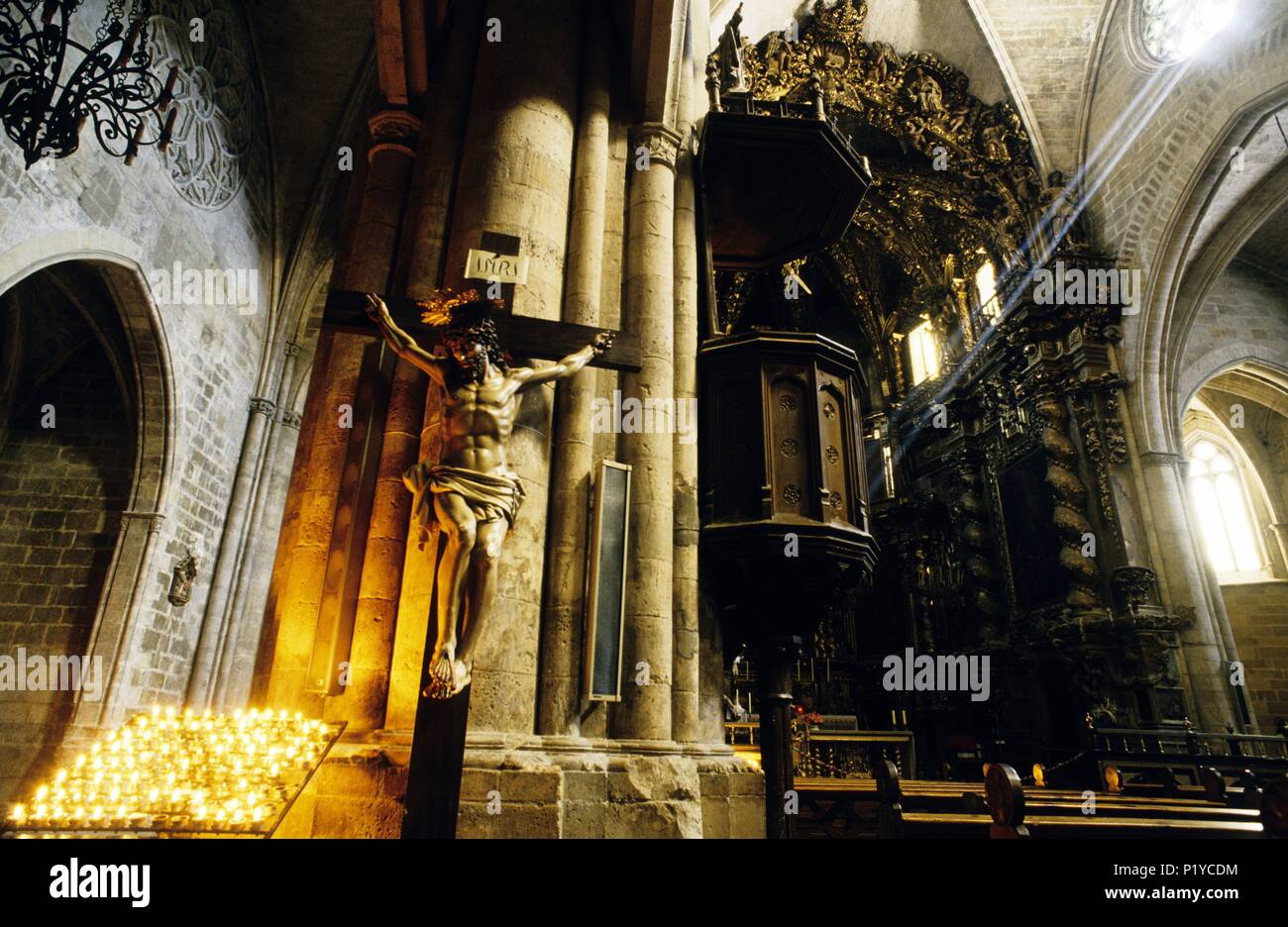 Maria els hi-res stock photography and images - Alamy