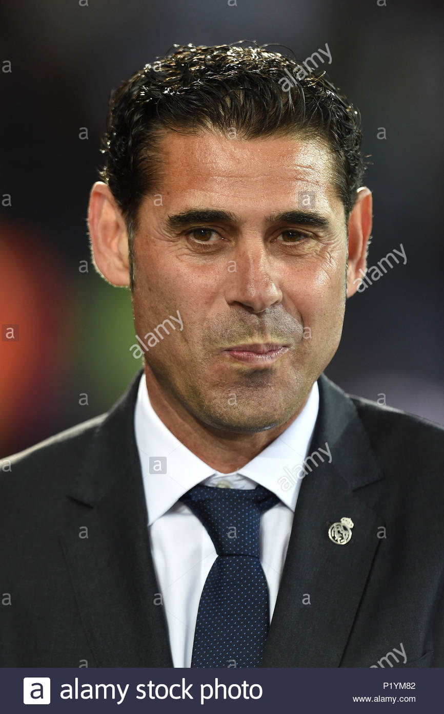 Fernando Hierro Stock Photos & Fernando Hierro Stock Images - Alamy