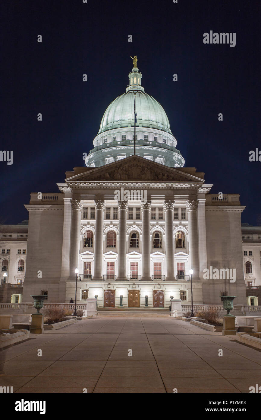 Wisconsin state capitol building hi-res stock photography and images ...