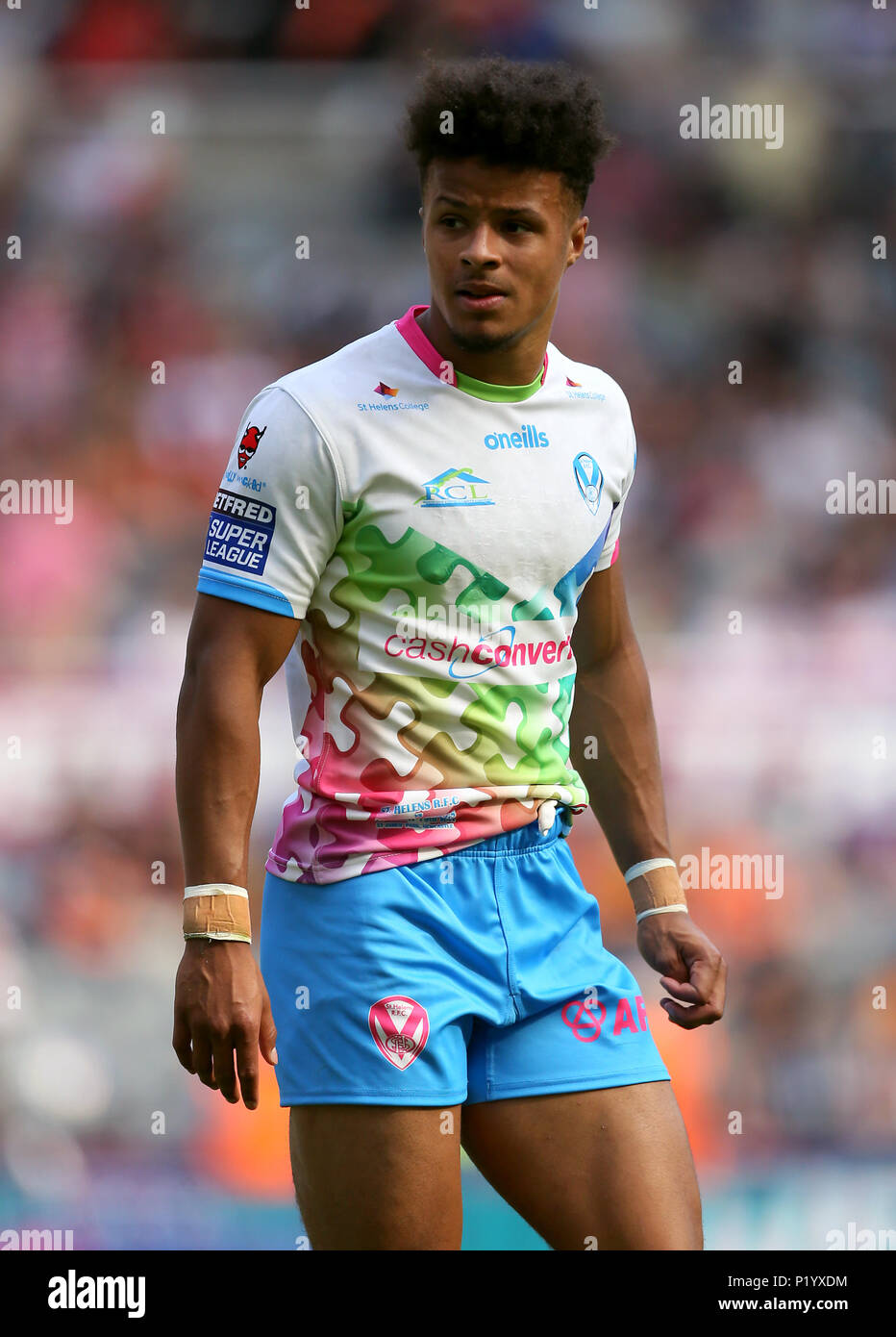 F c s hi-res stock photography and images - Alamy