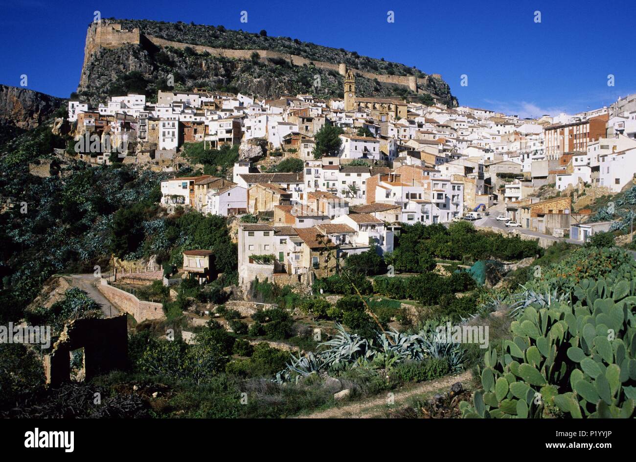 Chulilla valley hi-res stock photography and images - Alamy