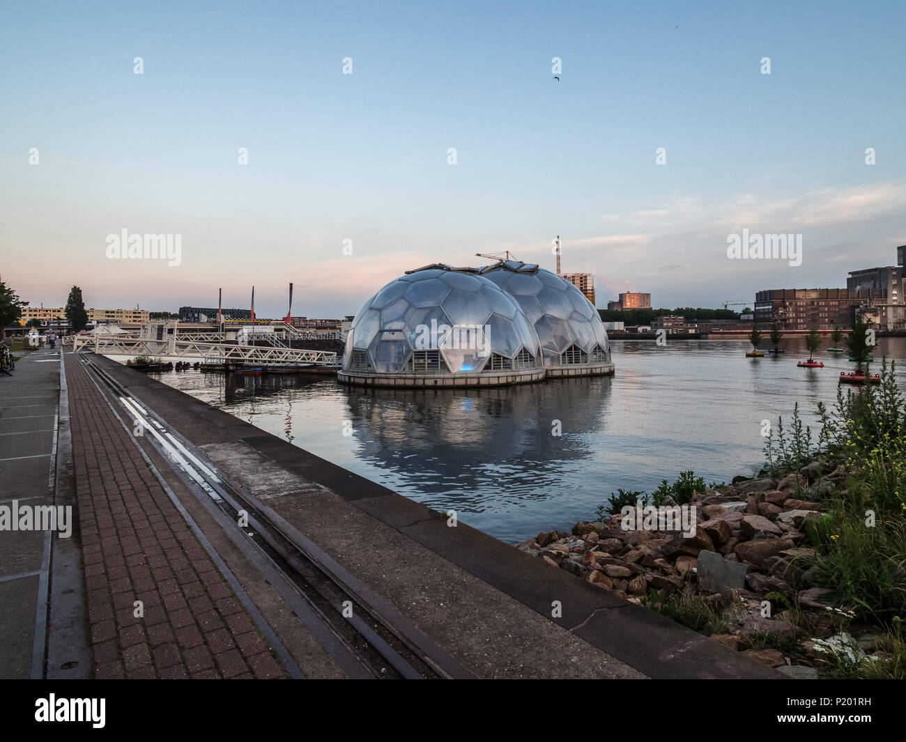 31 buildings hi-res stock photography and images - Alamy