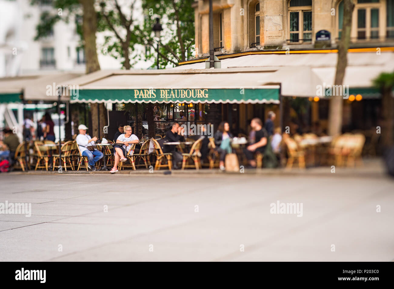 A Paris cafe in the Marais area Stock Photo - Alamy