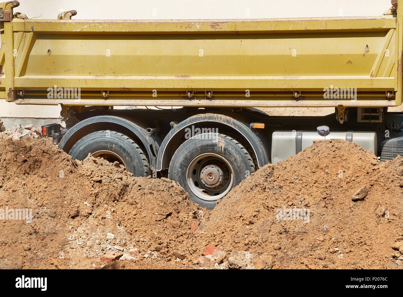 Construction lorry truck hi-res stock photography and images - Alamy