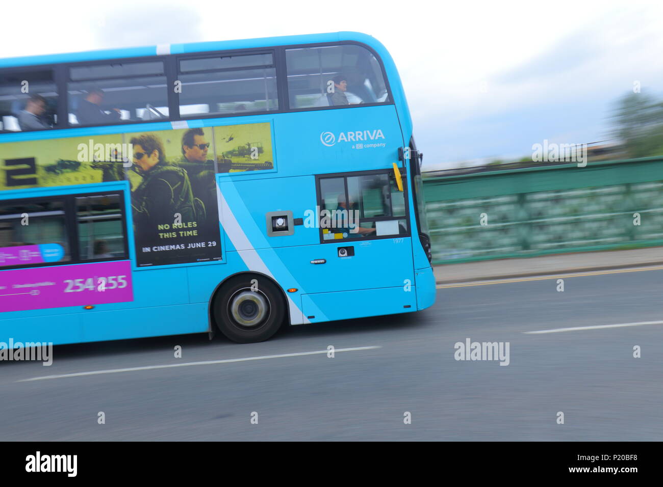 Leeds arriva bus hi-res stock photography and images - Alamy