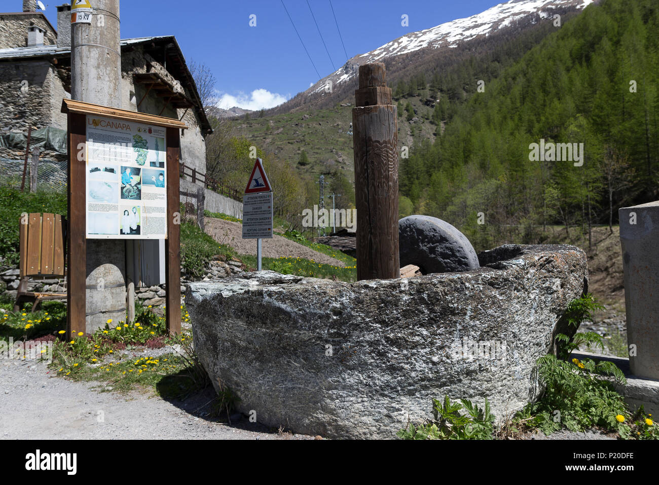 Mulin hi-res stock photography and images - Alamy