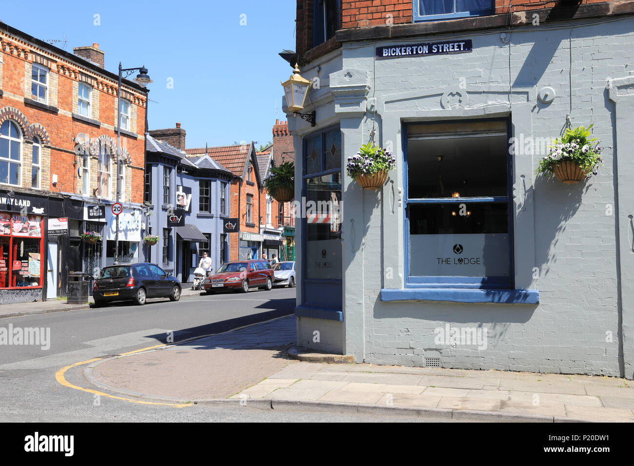 Lark lane hi-res stock photography and images - Alamy