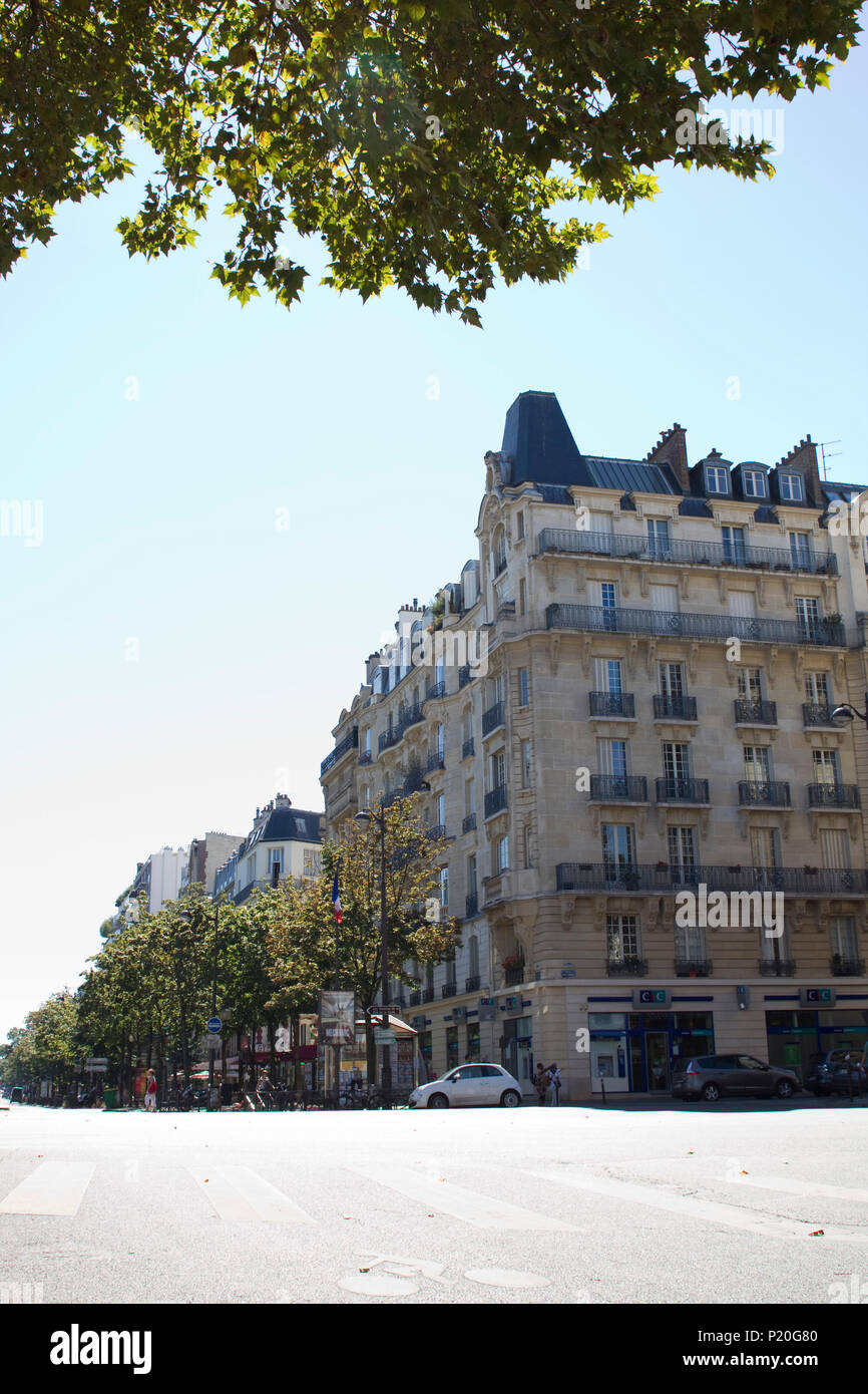 14th Arrondissement Paris Stock Photos & 14th Arrondissement Paris ...