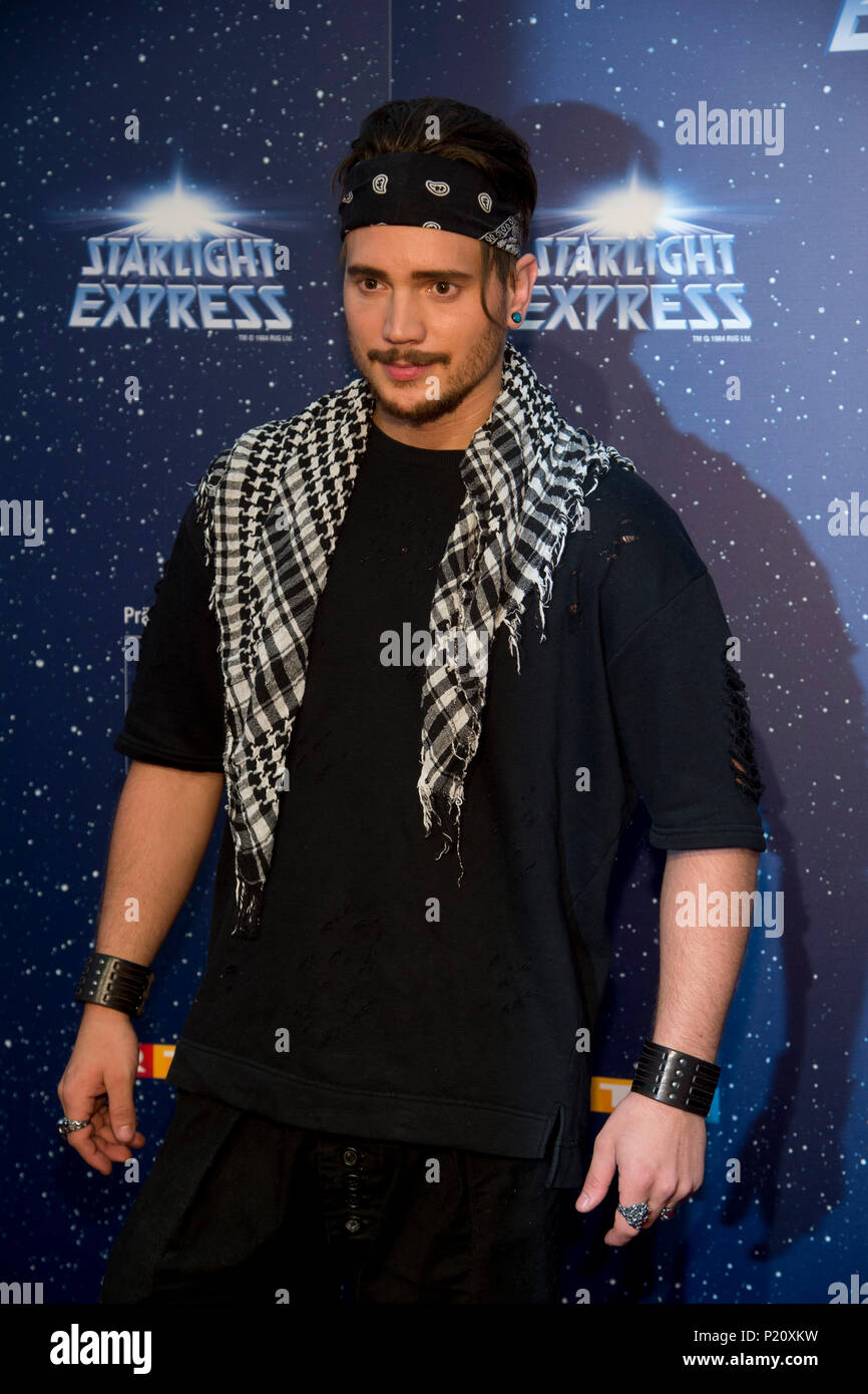 Bochum, Deutschland. 12th June, 2018. Bela KLENTZE, Actor, Red Carpet ...