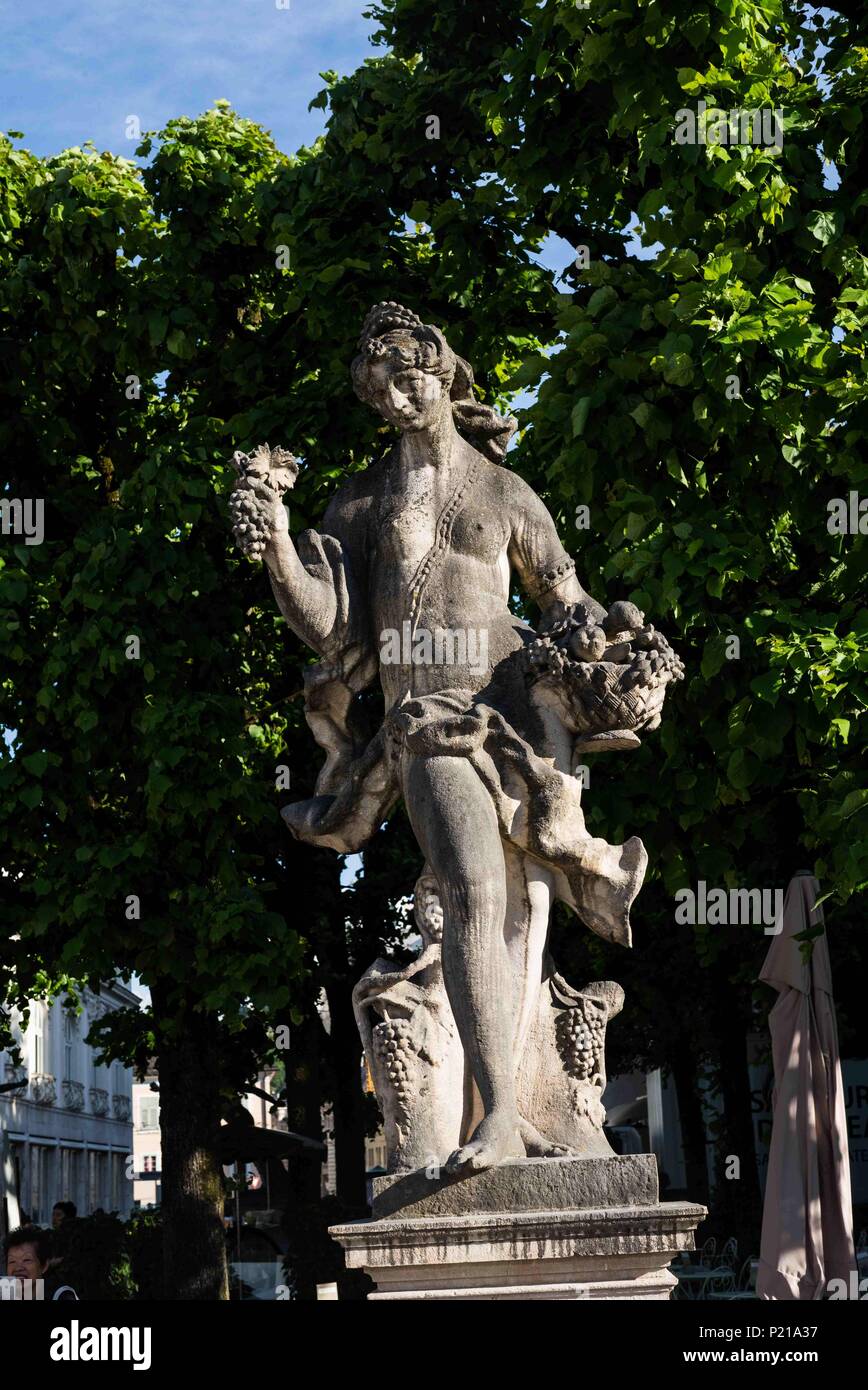Mirabell gardens arranged under archbishop johann ernst von thun hi-res ...