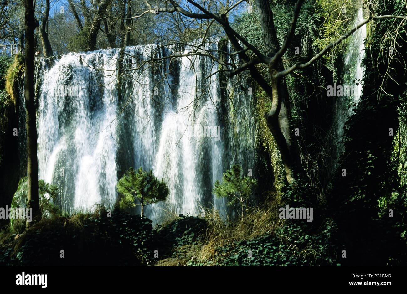 Monasterio de Piedra, waterfalls Stock Photo - Alamy