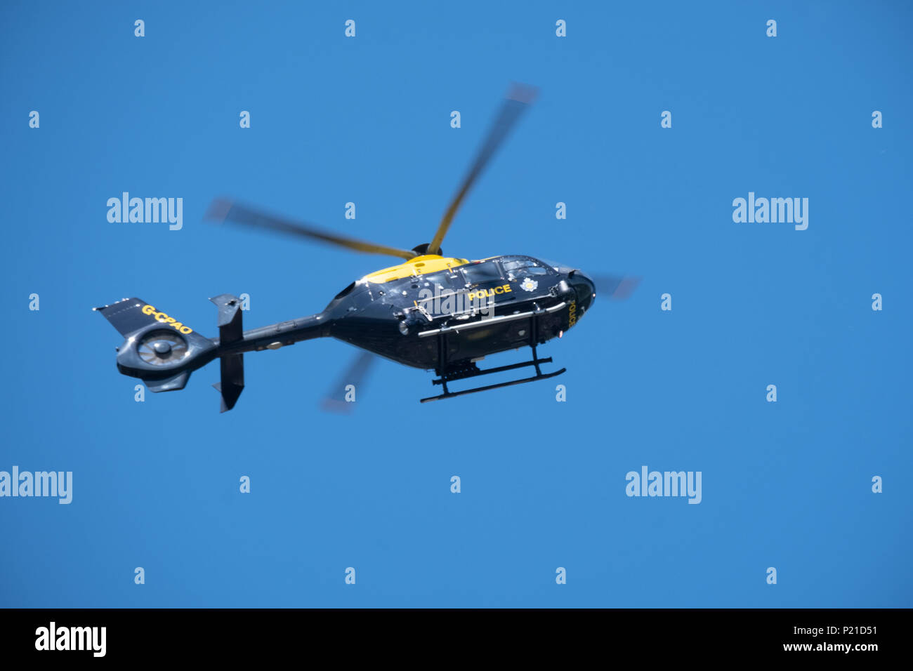 National police air service england hi-res stock photography and images ...