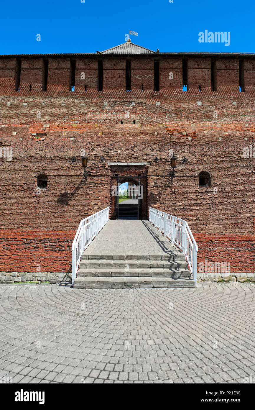 Kremlin entrance gate hi-res stock photography and images - Alamy