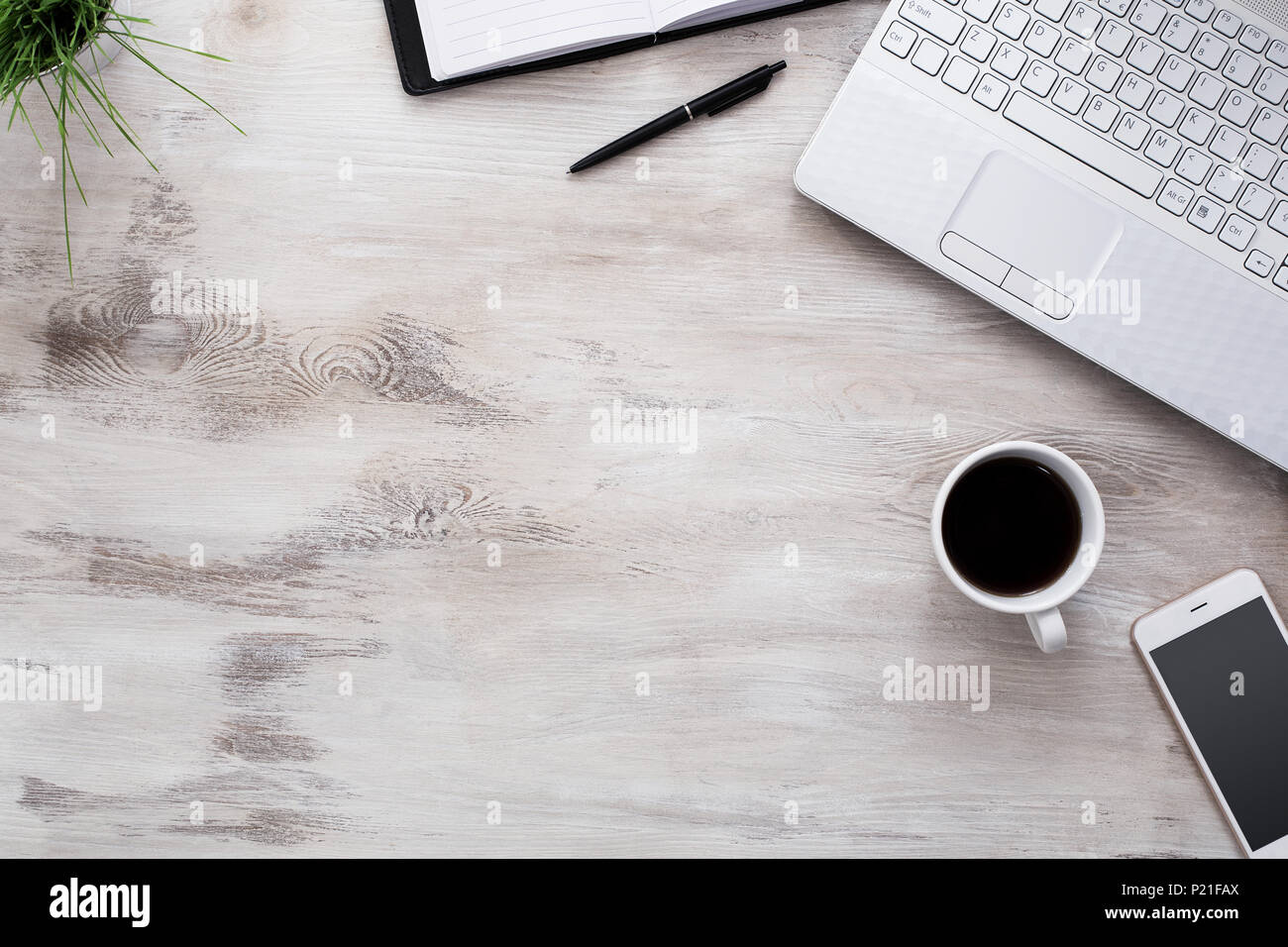 Workstation workplace hi-res stock photography and images - Alamy
