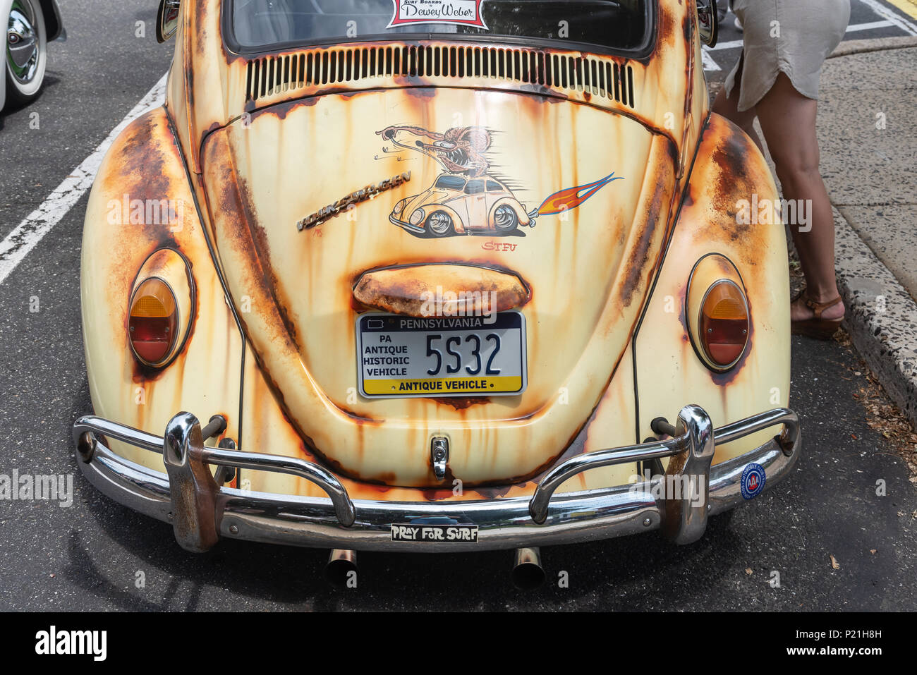 Rusty volkswagen beetle hi-res stock photography and images - Alamy