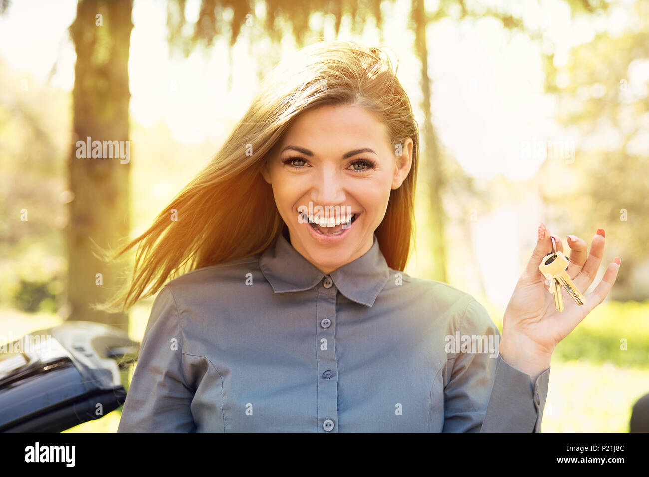 Giving showing hi-res stock photography and images - Alamy