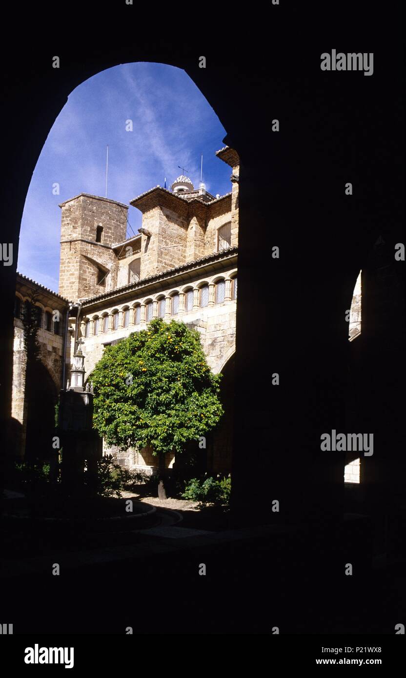 Cathedral segorbe hi-res stock photography and images - Alamy