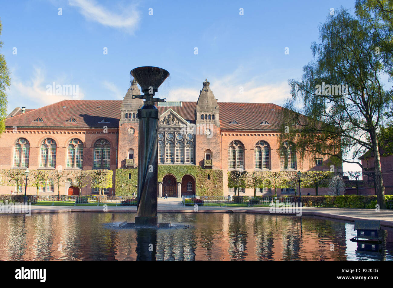 The Danish Royal Library and Danish Jewish Museum building. Copenhagen ...