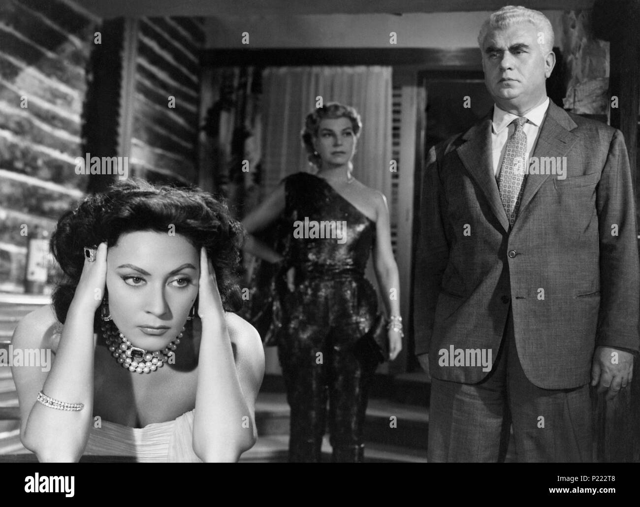 Dia pasado hi-res stock photography and images - Alamy