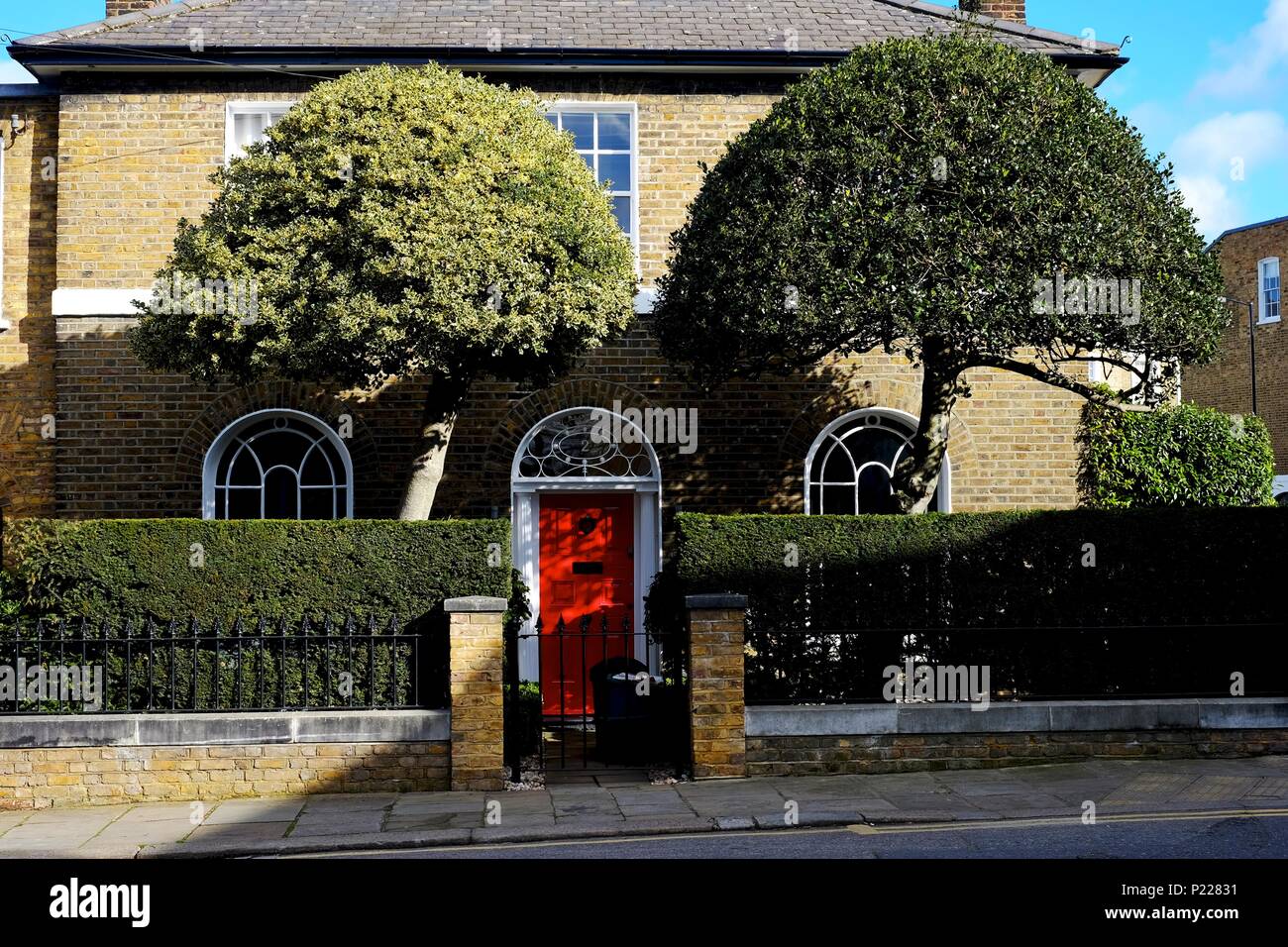 Symmetrical trees hi-res stock photography and images - Alamy